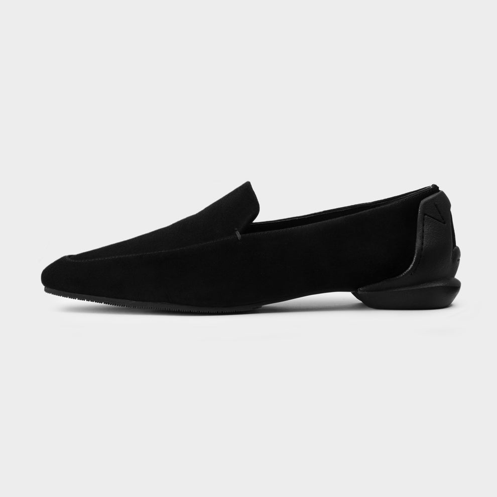CHISEL TOE SUEDE SLIPON / BLACK – SHISEI